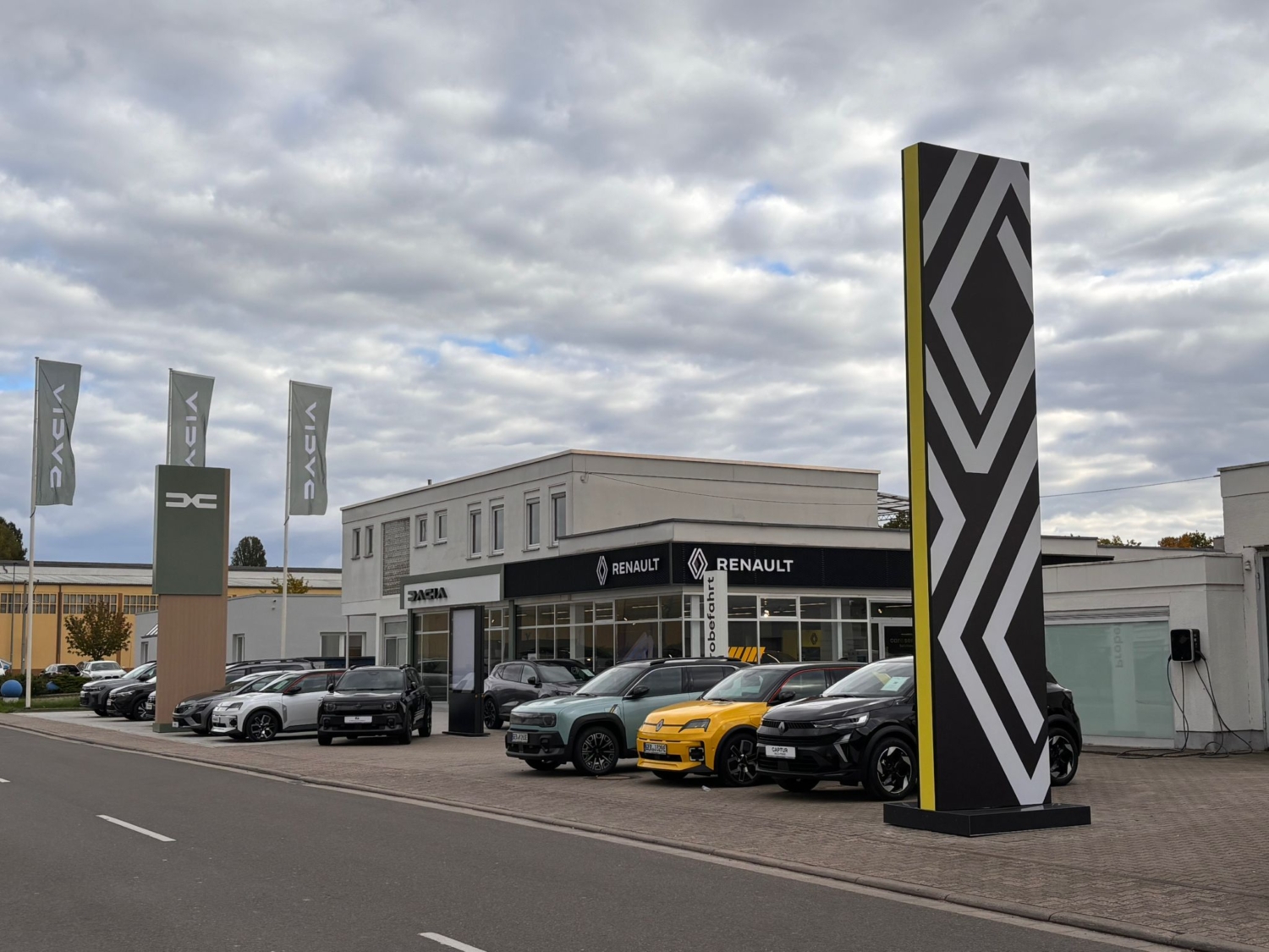 Wunderschone Renault Krasser Ettlingen Ebenbild